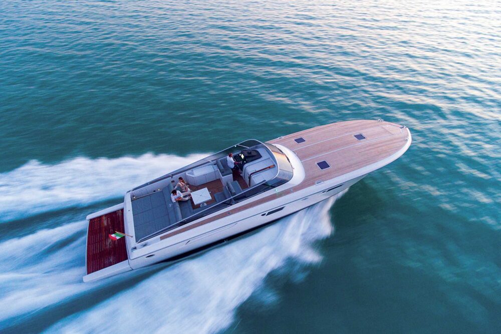 Itama 62RS – MennYacht – Your Yachting Partner