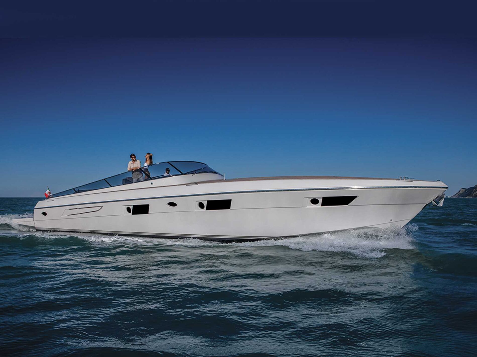 Itama 62RS – MennYacht – Your Yachting Partner