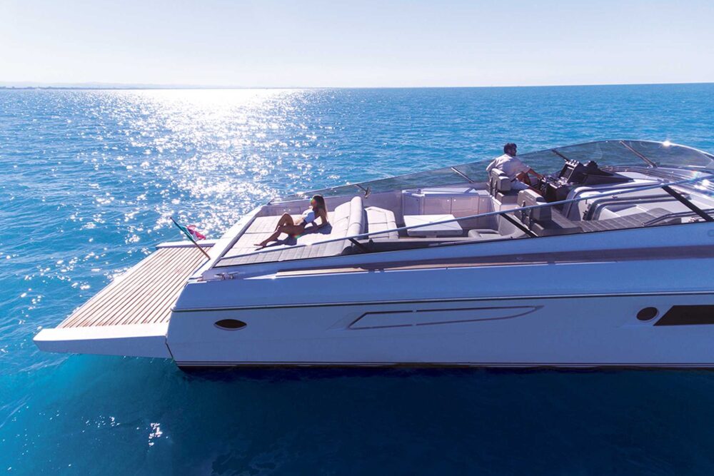 Itama 62 – MennYacht – Your Yachting Partner