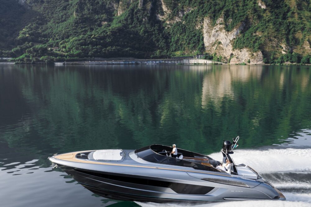 Riva 56′ Rivale – MennYacht – Your Yachting Partner