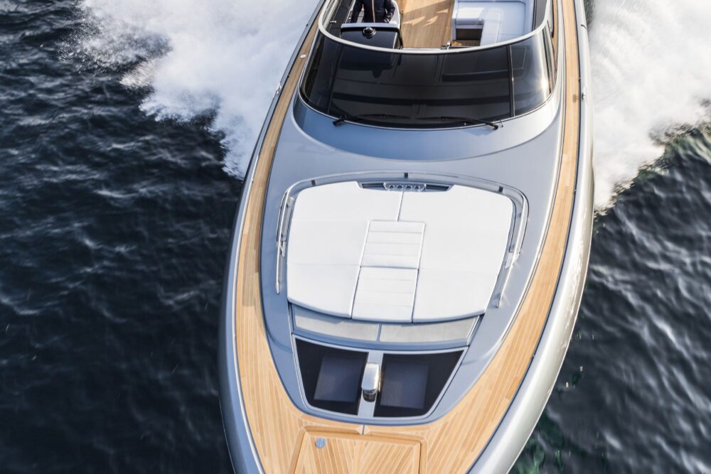 Riva 56′ Rivale – MennYacht – Your Yachting Partner