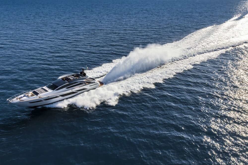 Pershing 9x – MennYacht – Your Yachting Partner