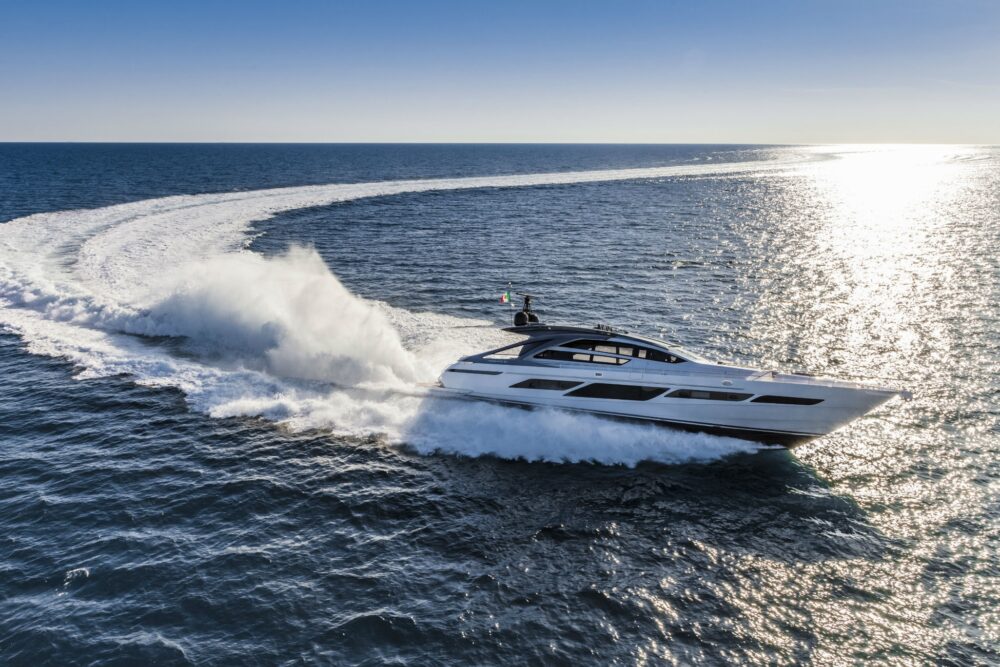 Pershing 9x – MennYacht – Your Yachting Partner