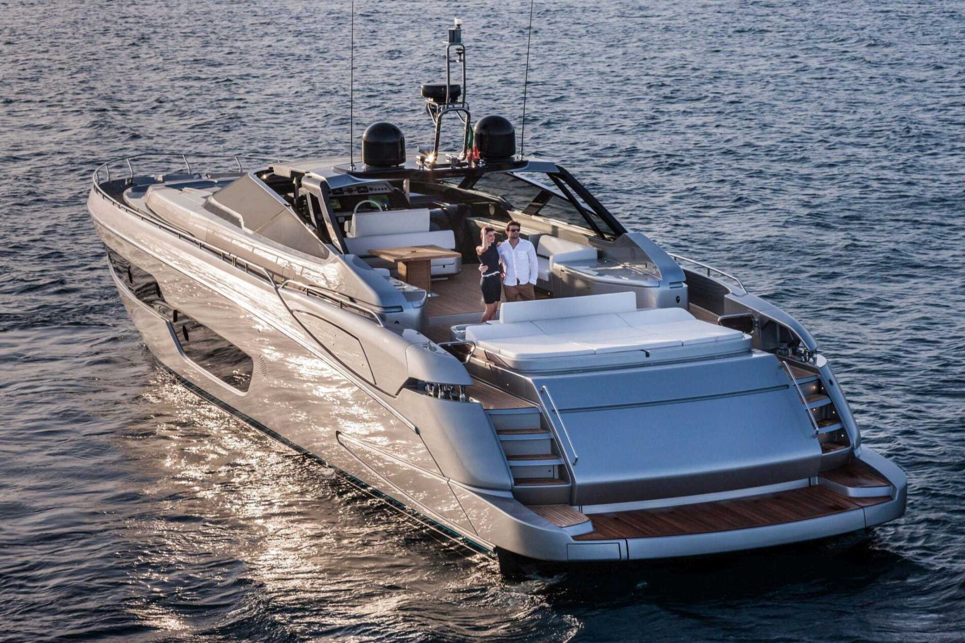 Riva 88′ Florida – MennYacht – Your Yachting Partner