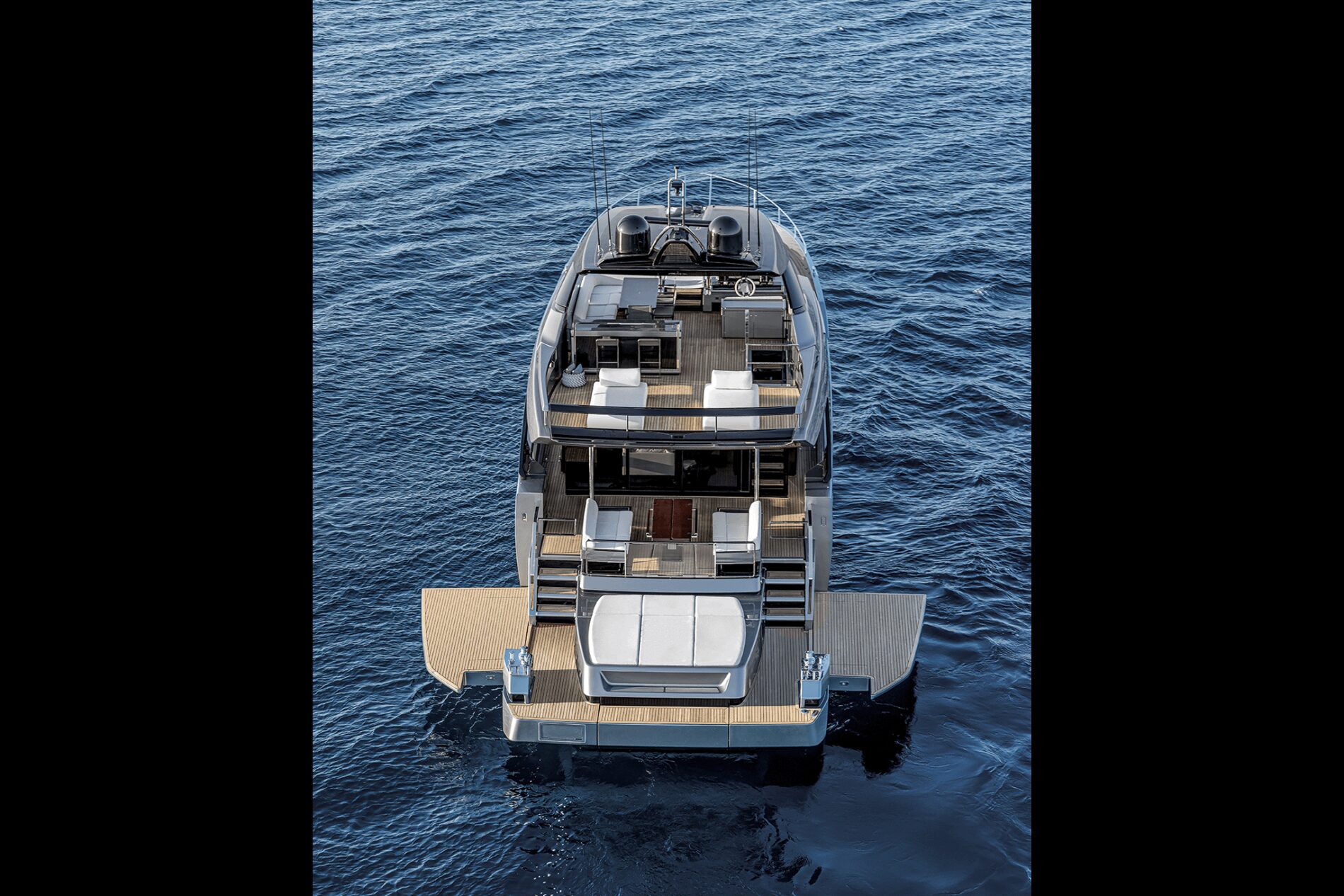 Riva 82′ Diva New – MennYacht – Your Yachting Partner